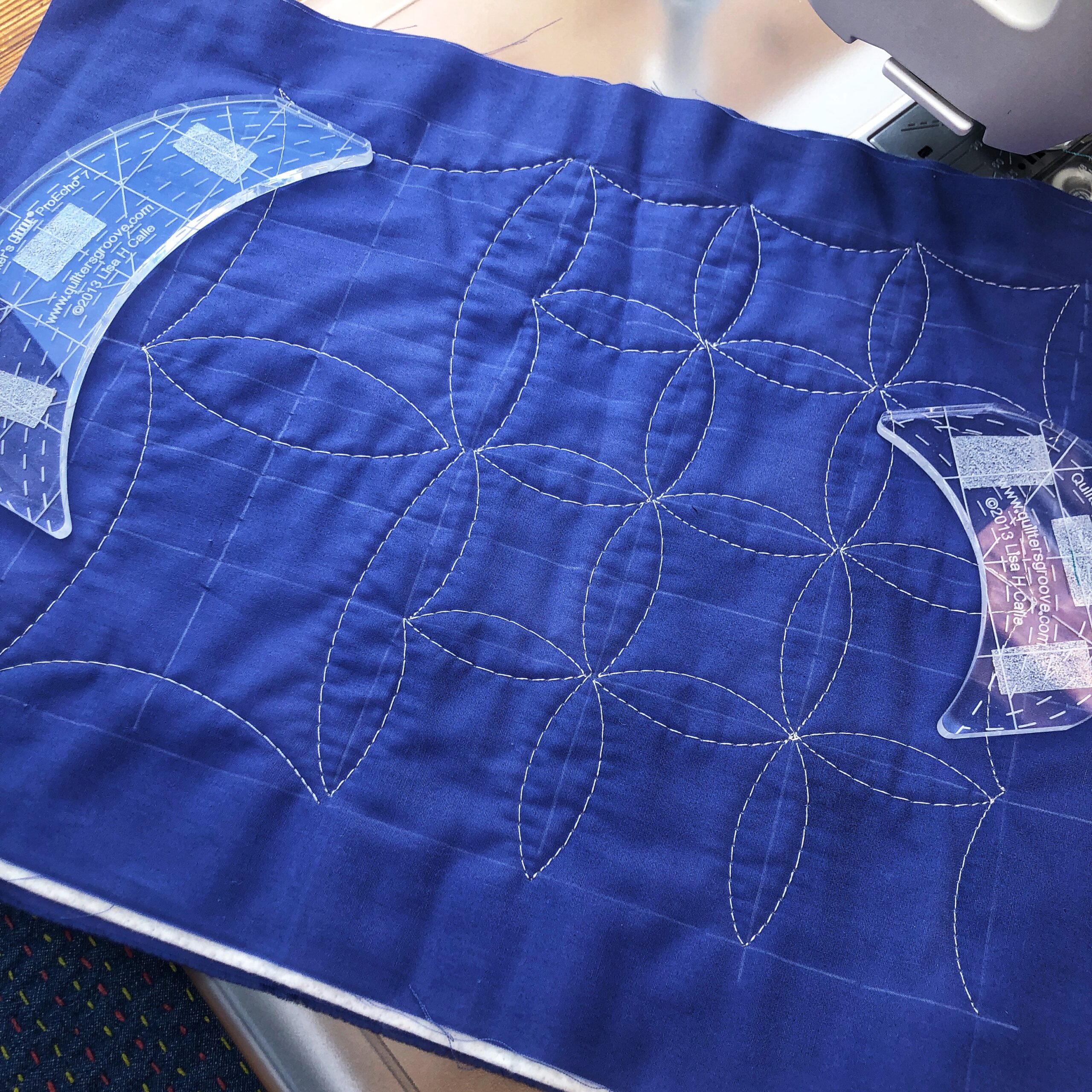 Unlock the Magic of Curved Ruler Quilting | GillyMac Designs ...